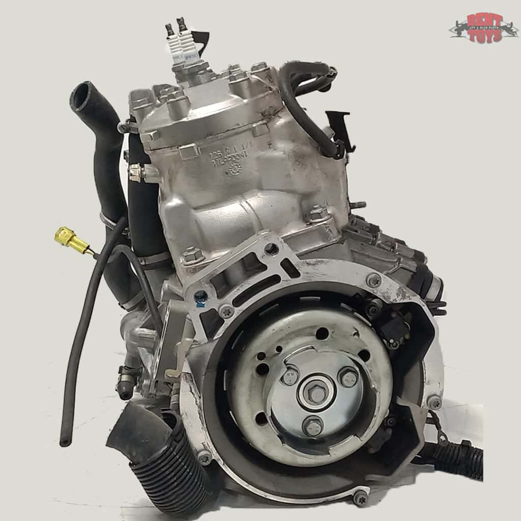 Good used Engine/ Motor for Arctic cat 600 Sled/ Snowmobile - Bent Toys